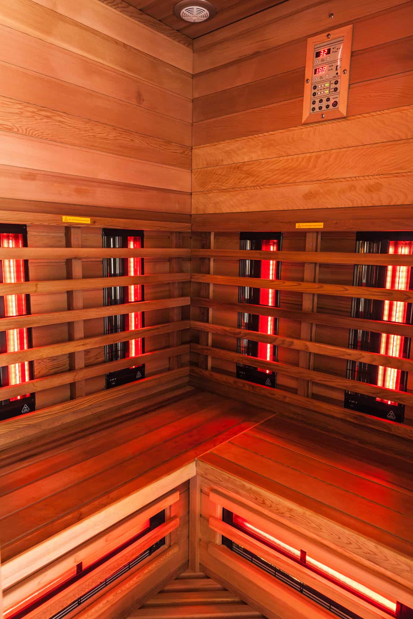 7 Best Low EMF Infrared Saunas [2025] With Buyer’s Guide